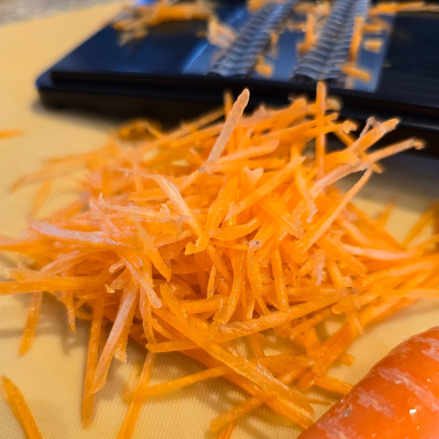 KAI Kitchen | Julienne Cut Shredder (Fine)